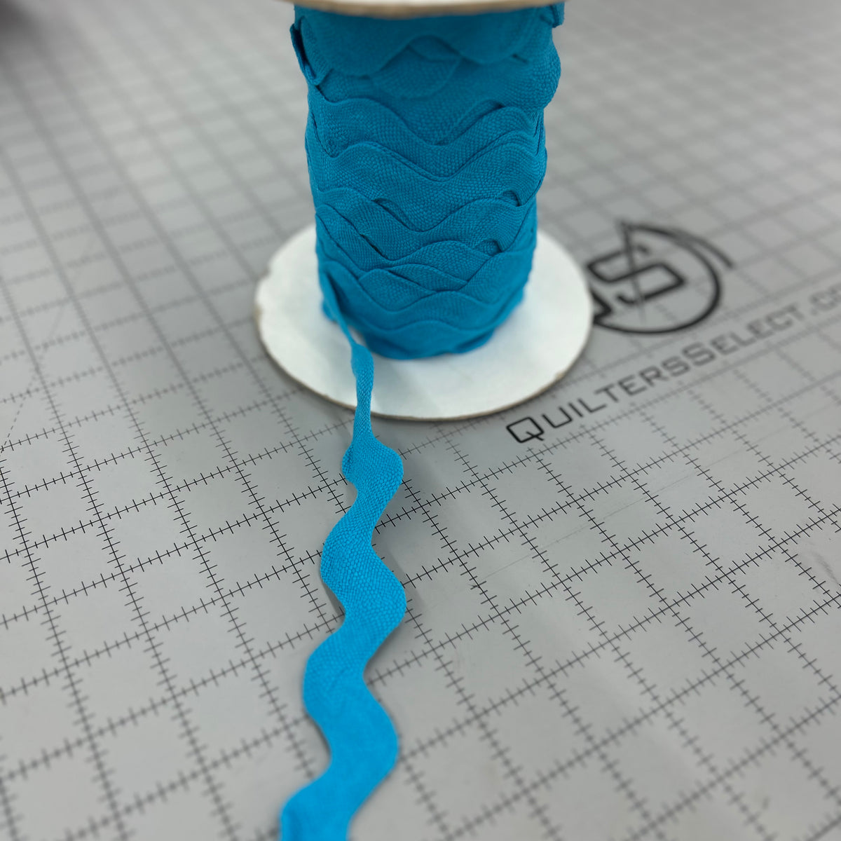 1 3/8 Jumbo Rick Rack -TURQUOISE – Quilter's Corner SD